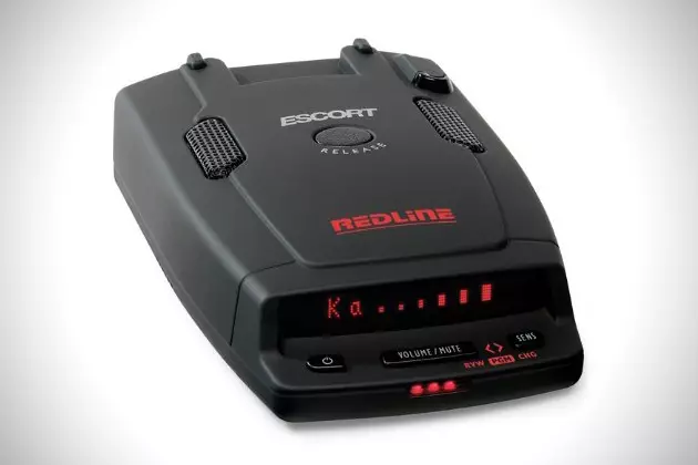 ესკორტი Redline XR