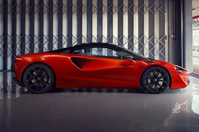 2022 წლის McLaren Artura Hybrid 10364_1