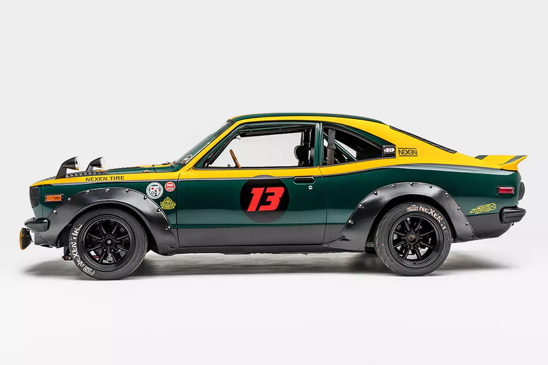 1974-يىلى مازدا RX-3 DNA ماشىنا ئىسكىلاتى 10507_1