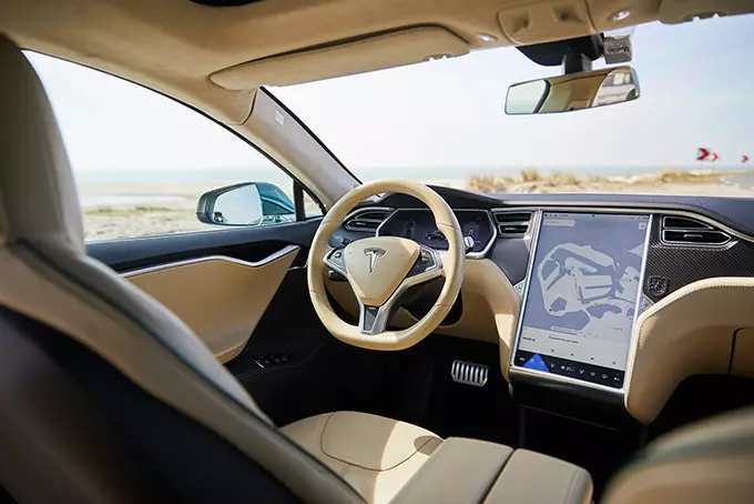 Tesla Model S түсіру тежегіші RemetzCar 10687_4