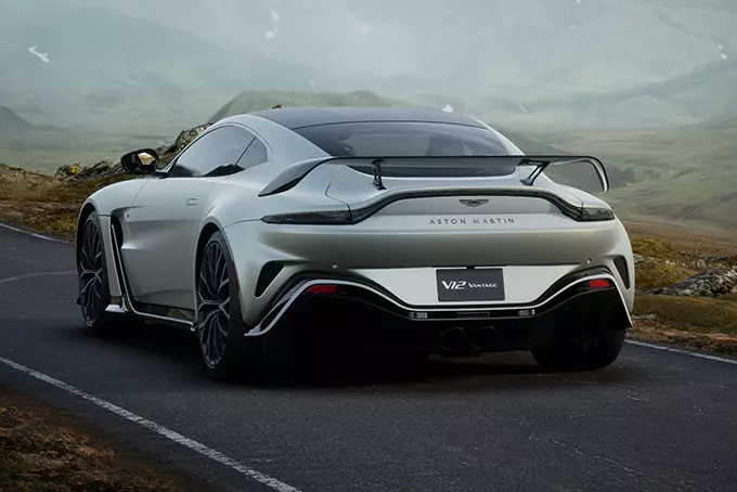 2023 阿斯頓馬丁 V12 Vantage 10736_2