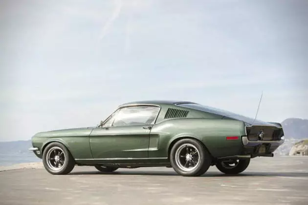 სტივ მაკქუინსი 1968 Ford Mustang Bullit Replica 2