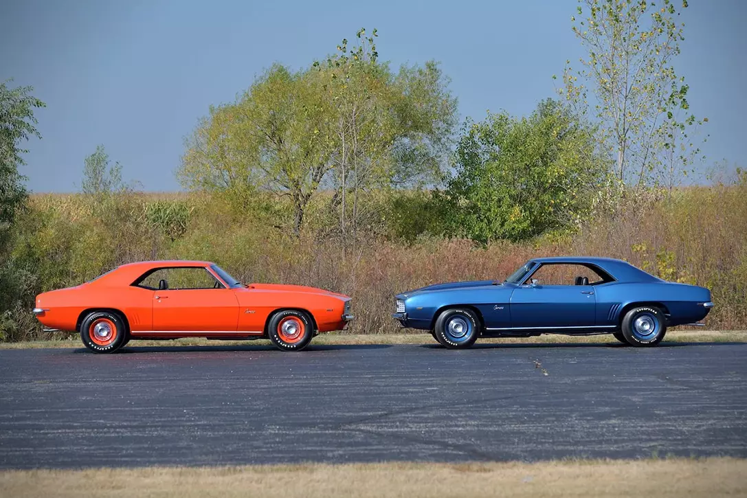 拍賣品：1969 Chevrolet Camaro ZL1 No. 18 & 30 10823_4