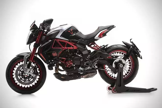 루이스 해밀턴 x MV Agusta Dragster RR LH44 슈퍼바이크 3