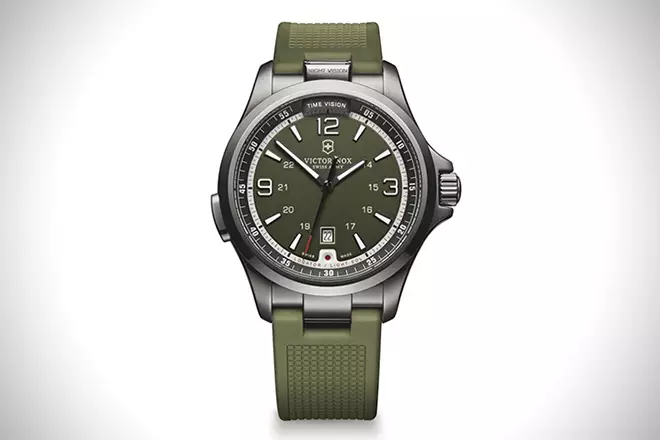 12 kacha mma Victorinox Swiss Army na-ekiri maka ụmụ nwoke 10955_9