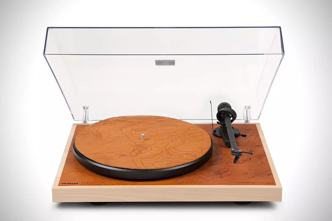 Moore & Giles x Crosley Commonwealth C10 Turntable