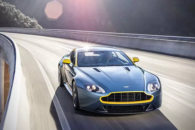 Aston Martin V8 Vantage N430 2