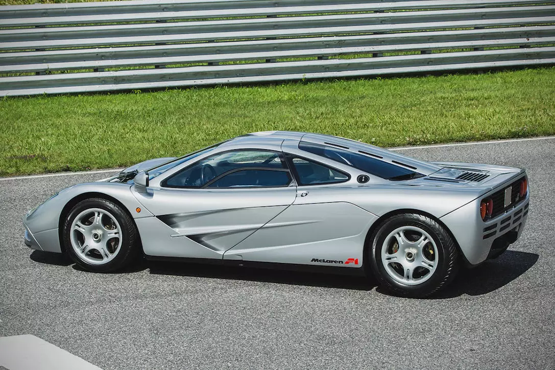 Аукцион блогу: Биринчи көчө-укуктук McLaren F1 11425_4