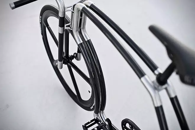 VIKS Carbon Bicycle 2