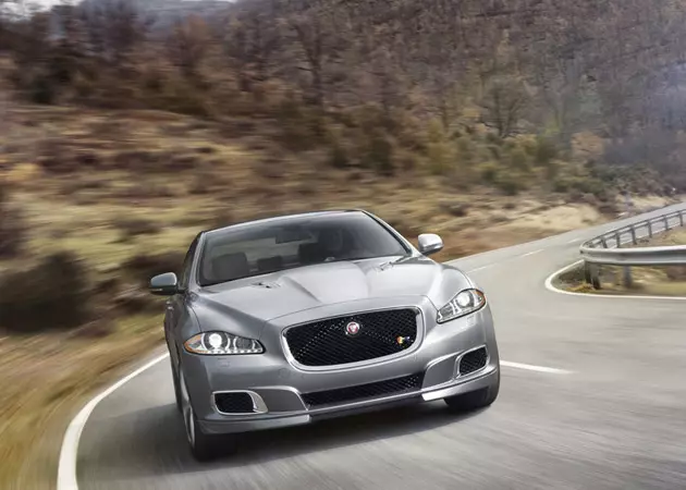 2014 Jaguar XJR (၃)စီး၊