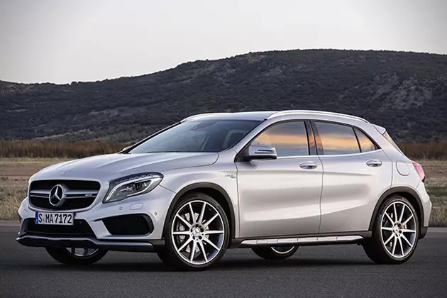 2015 Mercedes-Benz GLA45 AMG 1