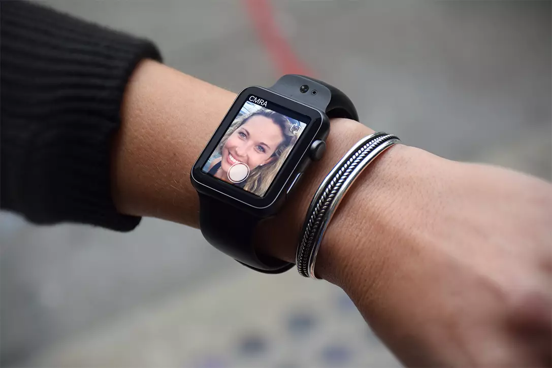 CMRA Apple Watch Camera ៦