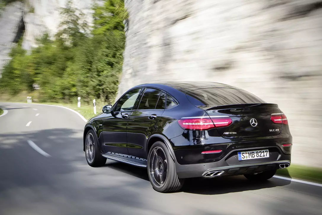 Mercedes AMG 2017 GLC43 Coupe 5