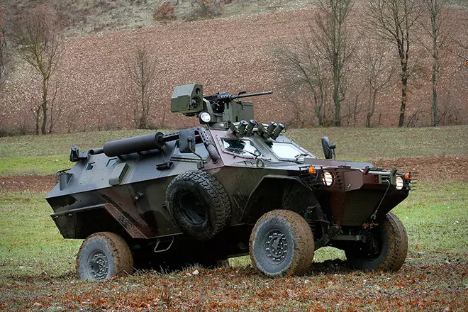 Otokar Cobra 4x4 3