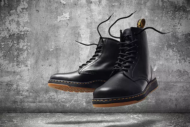 Dr. Martens Lite 3