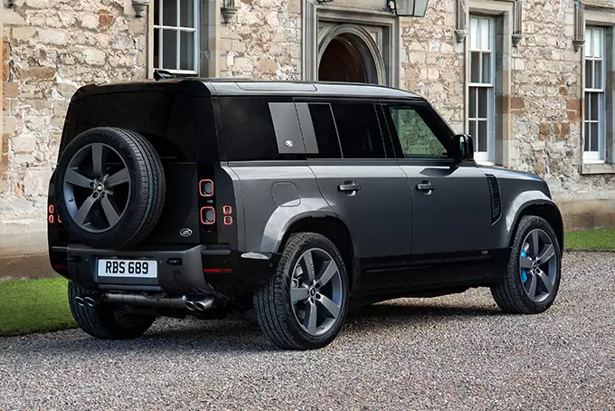 2022 Land Rover Defender V8 11948_2