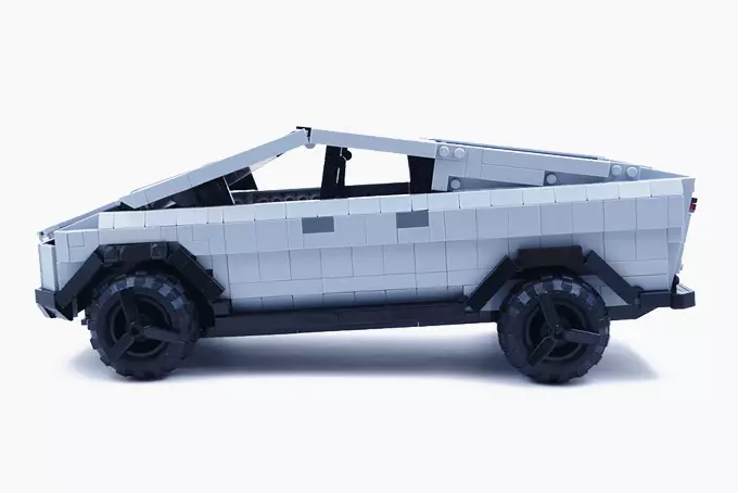 LEGO Tesla Cybertruck Concept 12056_2