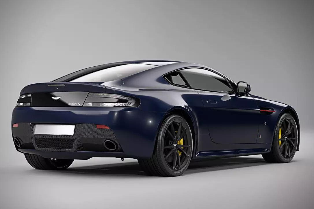 Aston Martin Vantage Edisi Perlumbaan Red Bull 12142_1