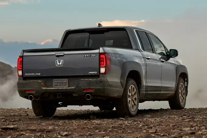 Honda Ridgeline 2021 12261_2