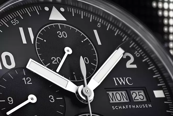 Pilot IWC Menonton Edisi Chronograph Tribute To 3705 12270_4