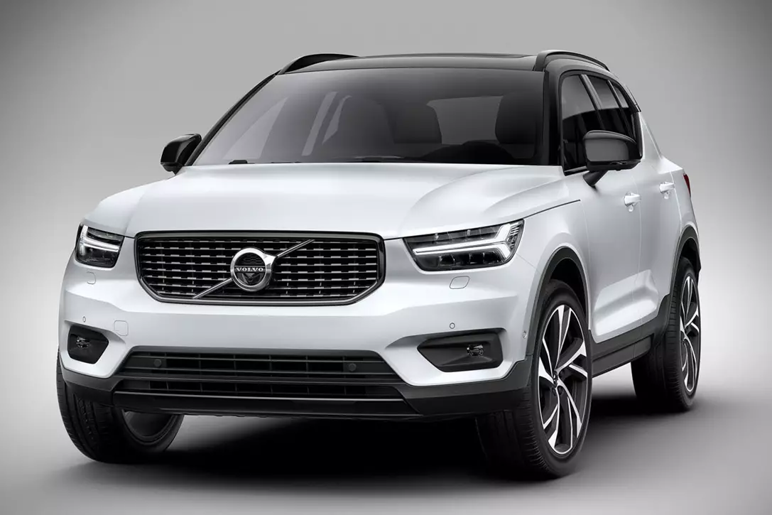 Crossover Volvo XC40 z roku 2019 1228_1