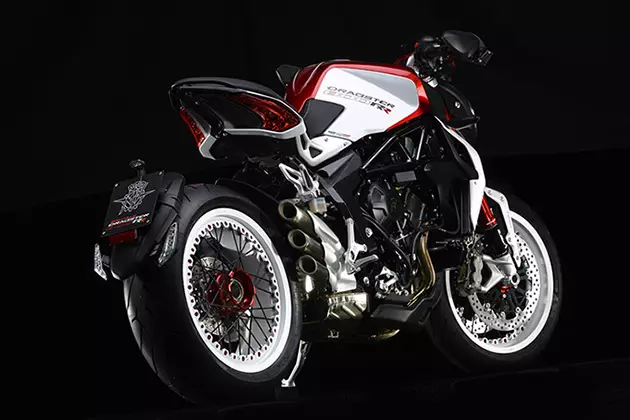 MV Agusta Brutale 800 Dragster RR 4