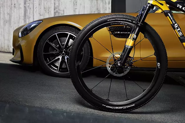 Mercedes-AMG x Rotwild GT-S cykel 3