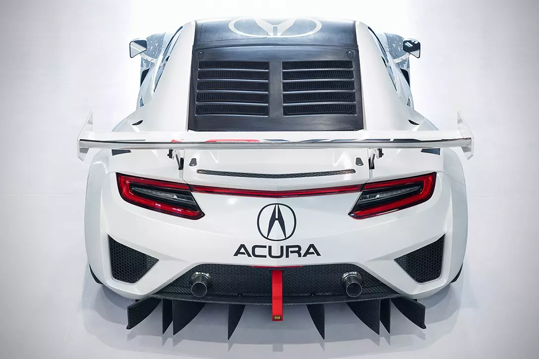 Гоначны аўтамабіль Acura NSX GT3 4