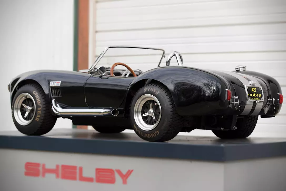 Bloc Arwerthiant: Shelby 427 Car Plant Cobra 12470_2