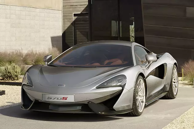 McLaren 570S ၂