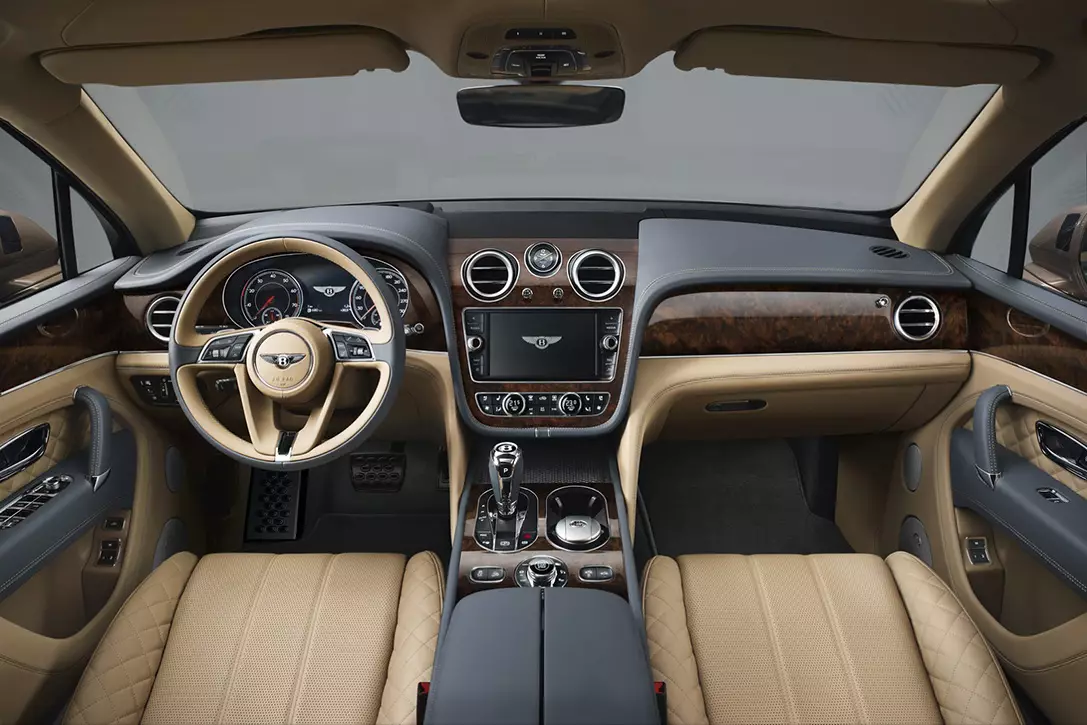 Bentley Bentayga 5