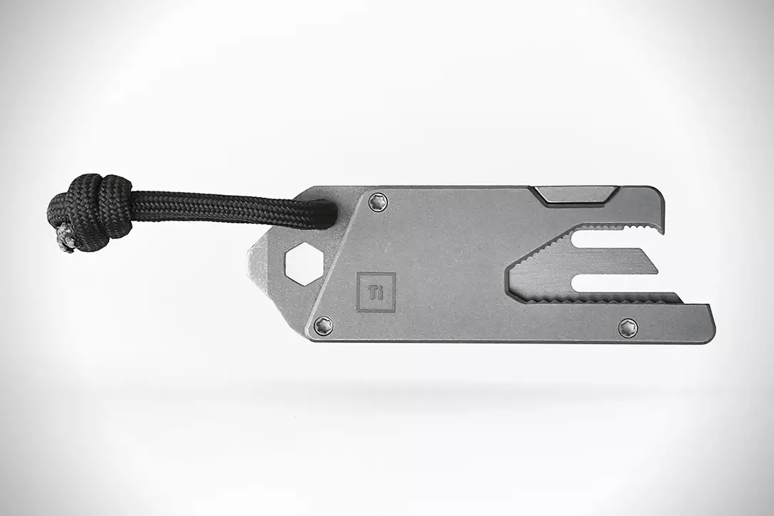 TPT Titanium Pocket Tool 1