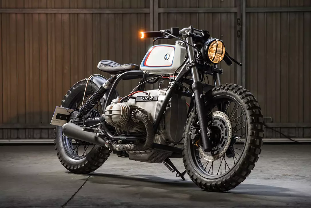 Pielāgots BMW R100 no Cafe Racer Dreams 2