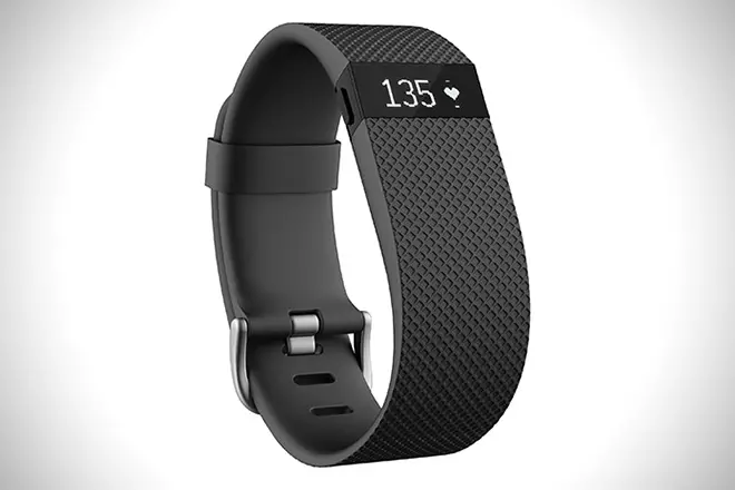 Беспроводной браслет Fitbit Charge HR для занятий спортом