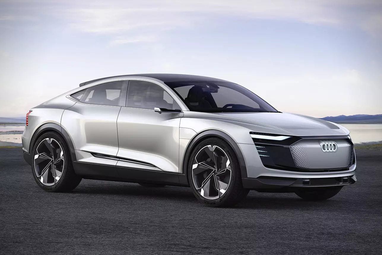 រថយន្ត Audi E-Tron Sportback Concept ឆ្នាំ 2019