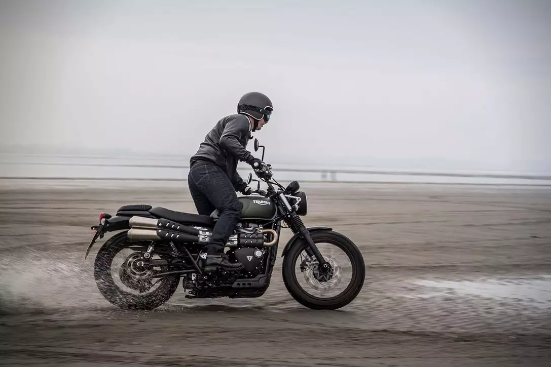 Triumph Street Scrambler 3