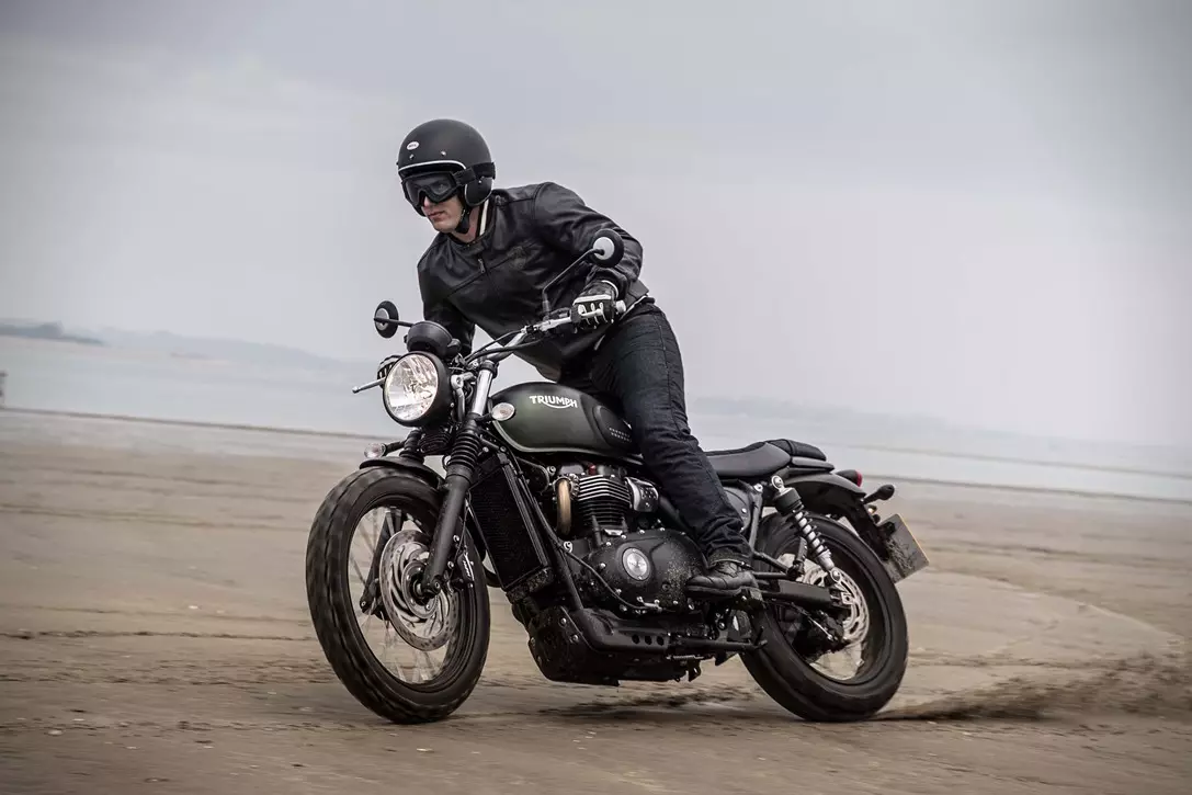 Triumph Street Scrambler 8