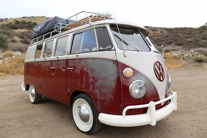 Icon Derelict 1967 VW Camper 1