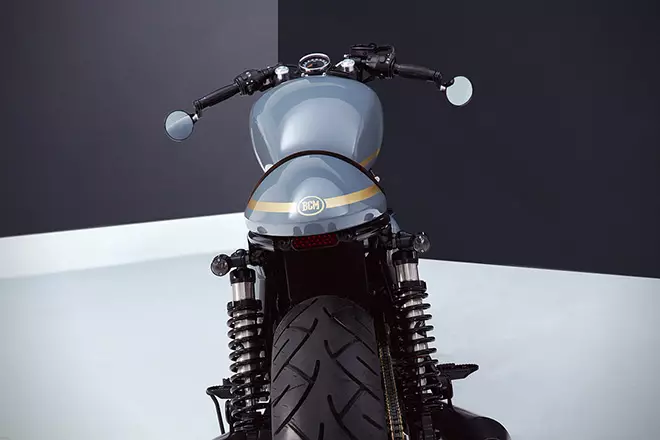 Triumph Bonneville eftir Bunker 7