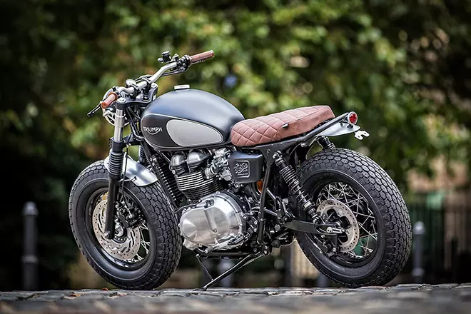 Triumph Bonneville của Down & Out 3