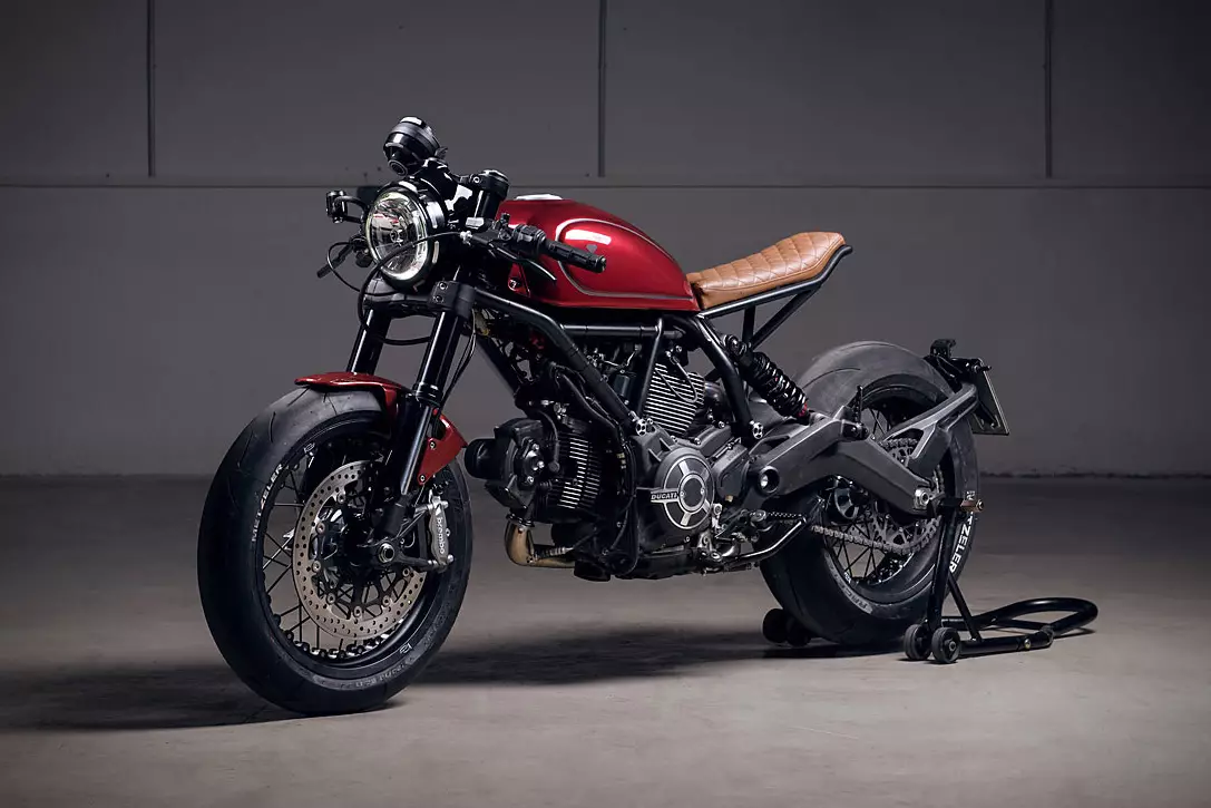 Ducati Scrambler Sixty2 by Diamond Atelier 13497_1