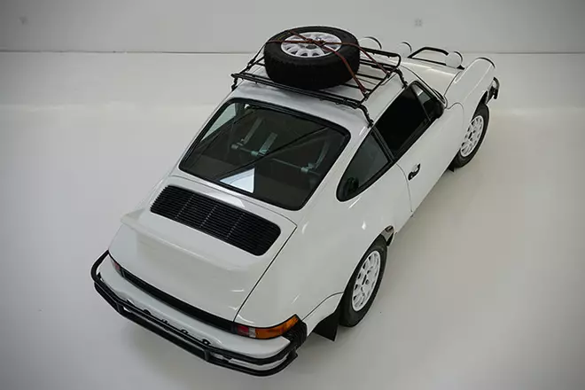 1985 Porsche 911 Rally Car 2