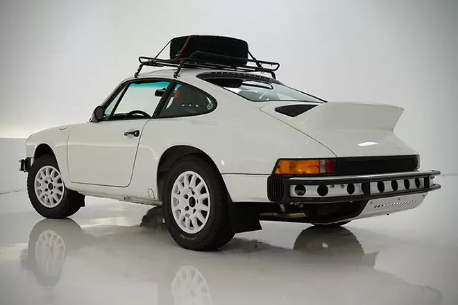 1985 Porsche 911 Car Rali 9