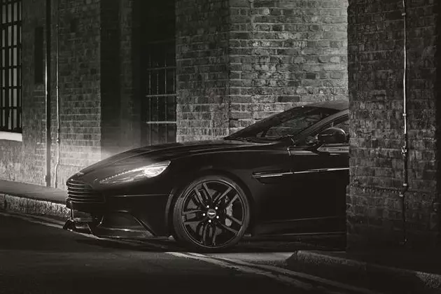 2015 Aston Martin Vanquish Carbon Edition 2