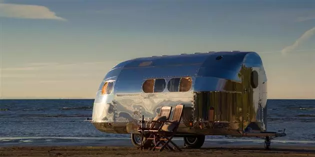 Bowlus Road Chief Travel Trailer (8)