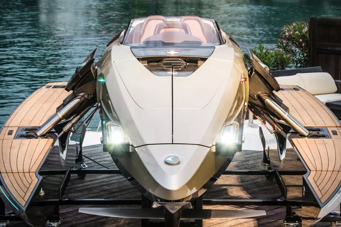 Kormaran K7 Luxury Personal Watercraft 13763_3