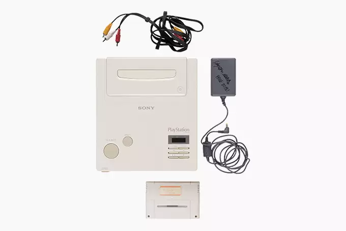 Nintendo PlayStation Prototyp Gaming Console 13807_2