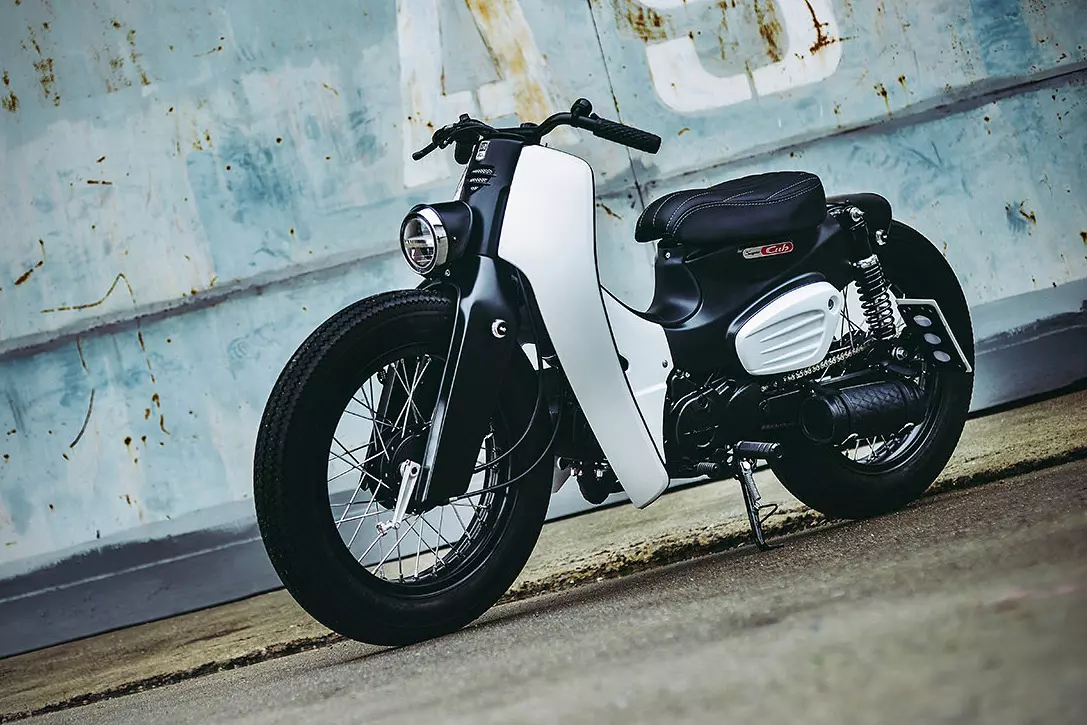 2018 Honda Super Power Cub በ K-Speed 13875_3