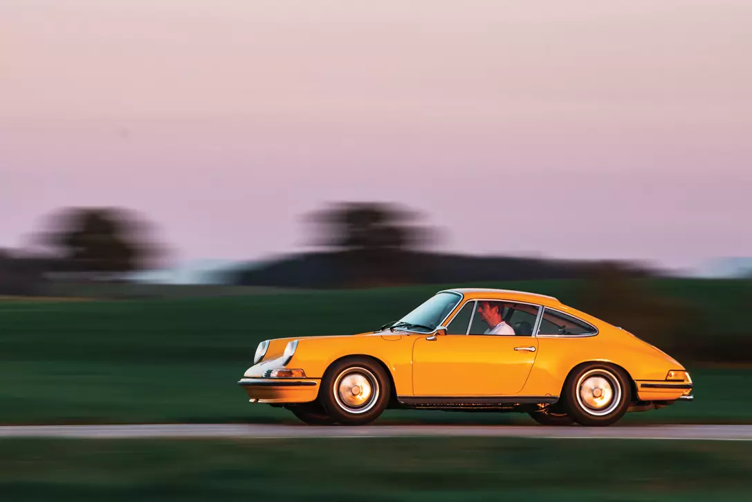 1973 پورش 911 کیریرا RS 2.7 پروټوټایپ 14165_5