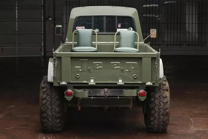 Ibhloko yeFandesi: 1967 iKaiser Jeep M715 ilori yokulanda 14199_3